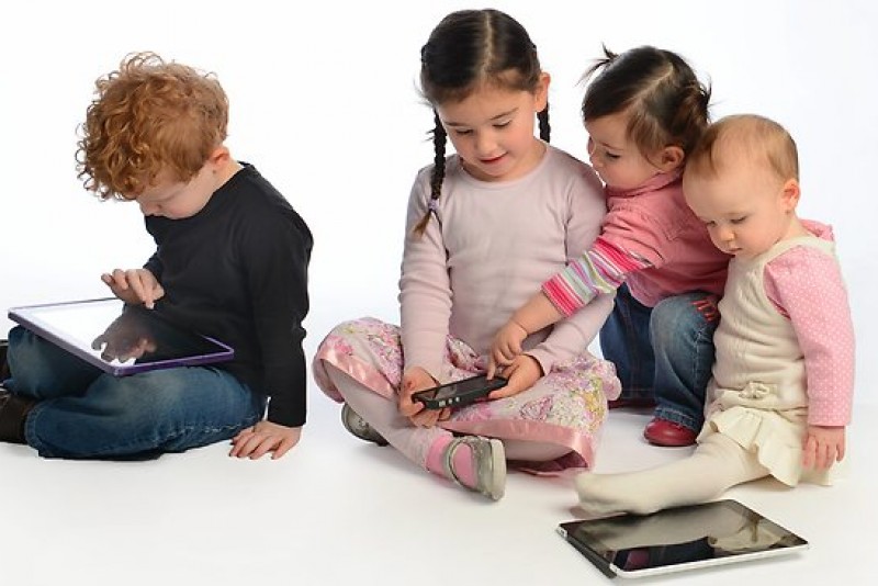 Tech Overload: Managing Your Child's Use of Gadgets