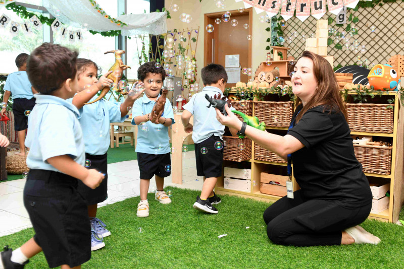 UAE Schools - Reviews, Fees, Admissions Information